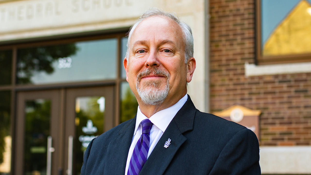 Professor Pop-Up: Leadership Education - Academics